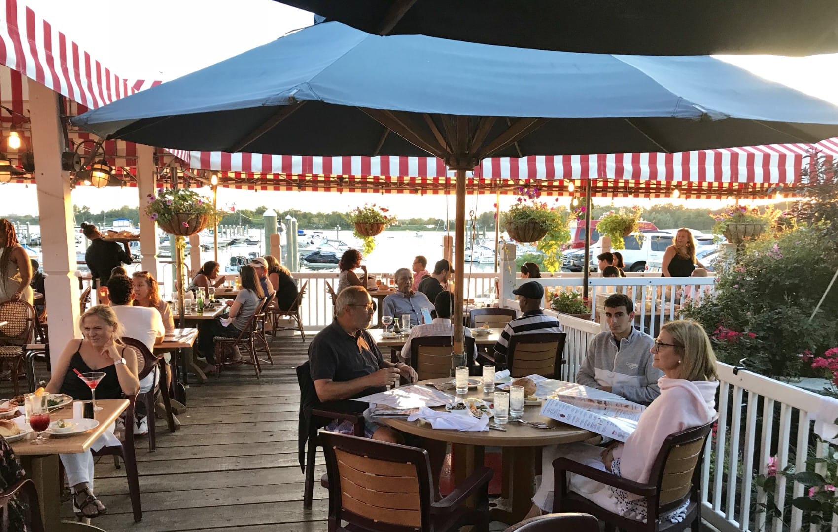 Gallery - Sea Shore Restaurant & Marina - World Class Seafood ...